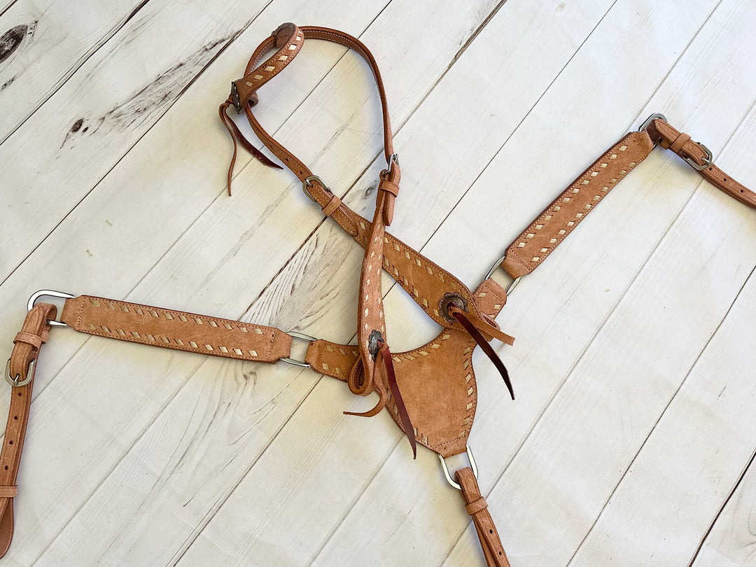 Full Size Tack Sets – Cowgirl Barn & Tack