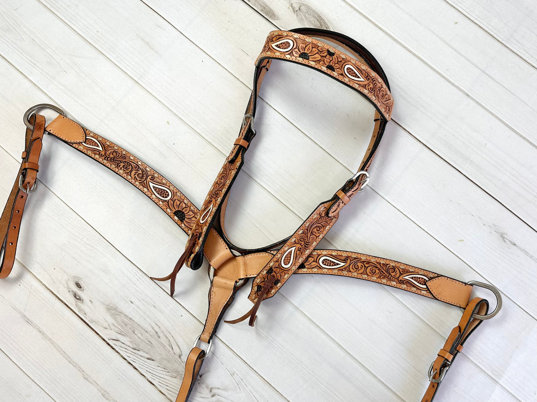 Full Size Tack Sets – Cowgirl Barn & Tack