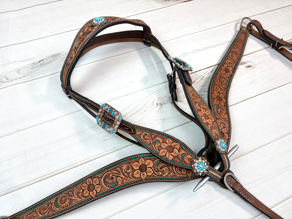 Teal Dotted Floral Tooled Tack Set – Cowgirl Barn & Tack