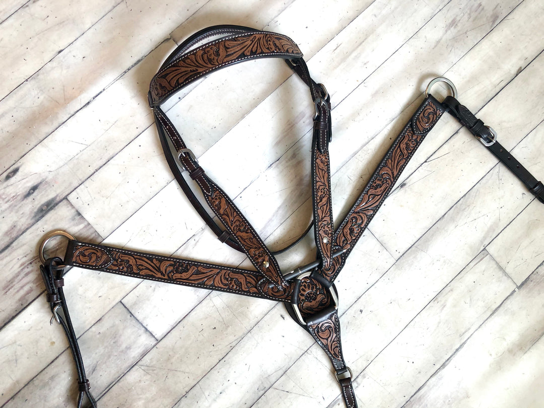 Full Size Tack Sets – Page 3 – Cowgirl Barn & Tack