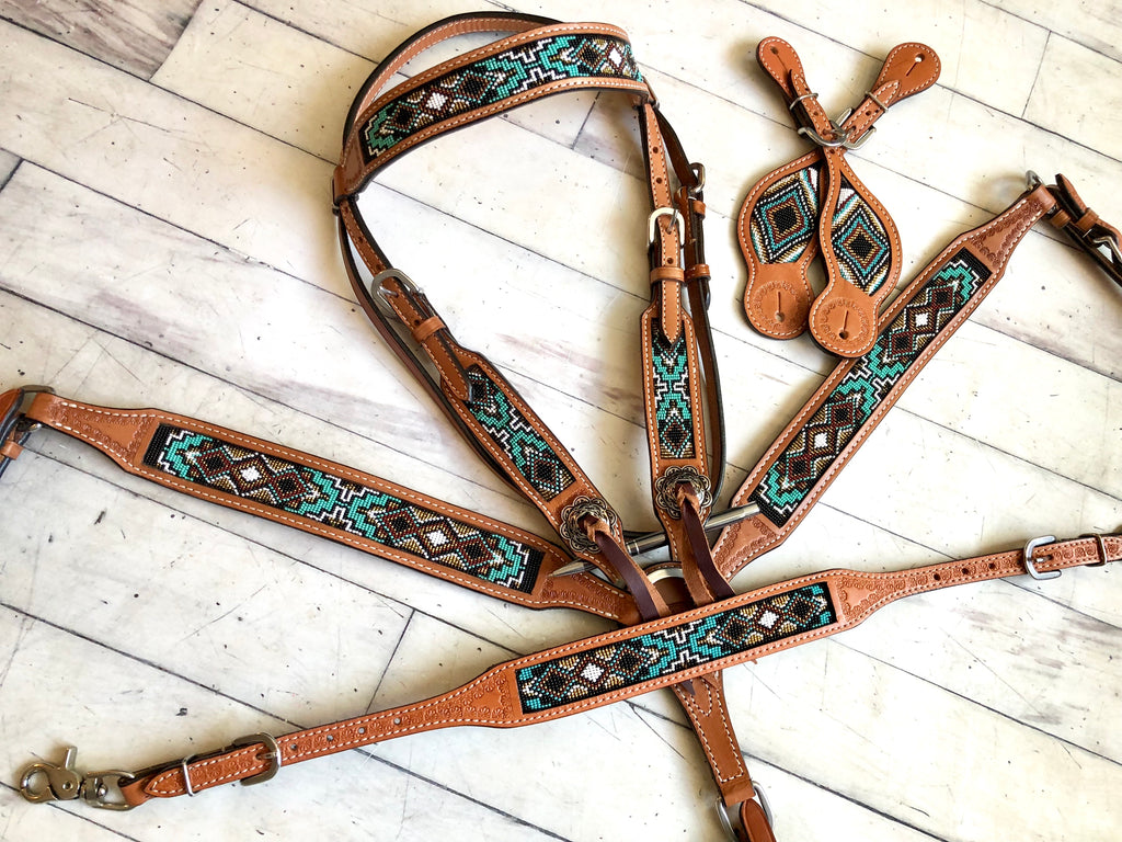Teal / Mint and Bronze Beaded Inset Tack Set – Cowgirl Barn & Tack